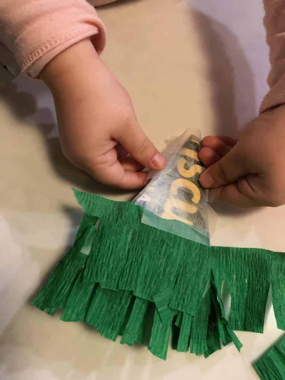 Piñata Christmas tree ornaments 🎄 Add a festive pop to your decor!