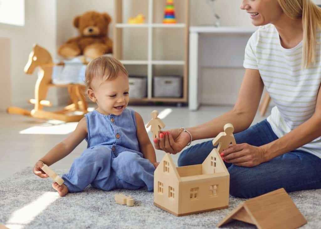 18 nanny tips for toddlers 👶💡 Uncover secrets to a happy, busy toddler!