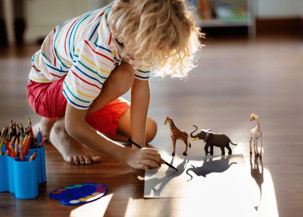 Shadow drawing for kids 🌞 ️ Unleash their creative potential!