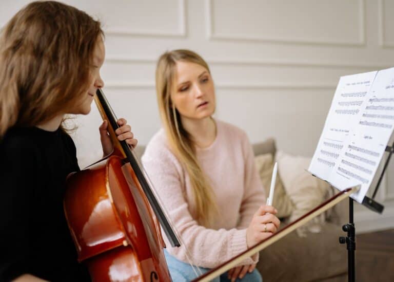 Learning music together as a family 🎵 🏡 Find your rhythm and melody